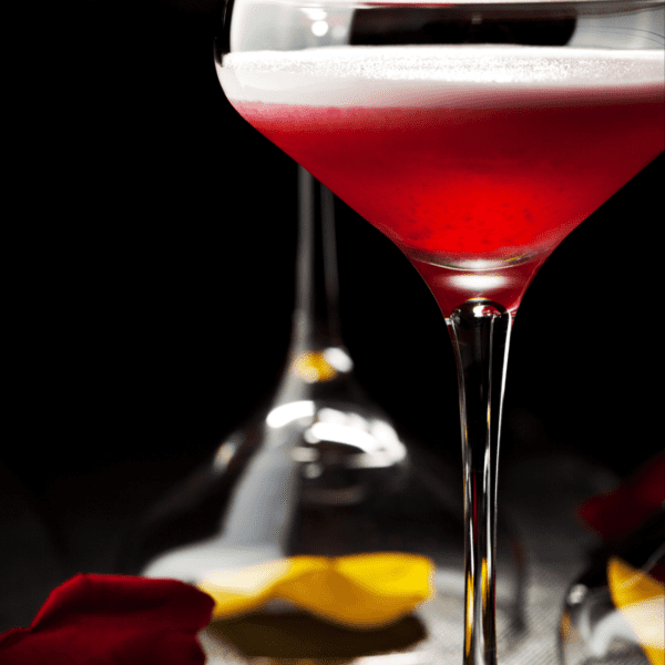 How To Make The Perfect Clover Club Cocktail: A Step-By-Step Guide